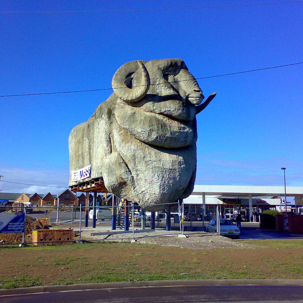 The Big Merino, Goulburn, NSW - Land of the Bigs
