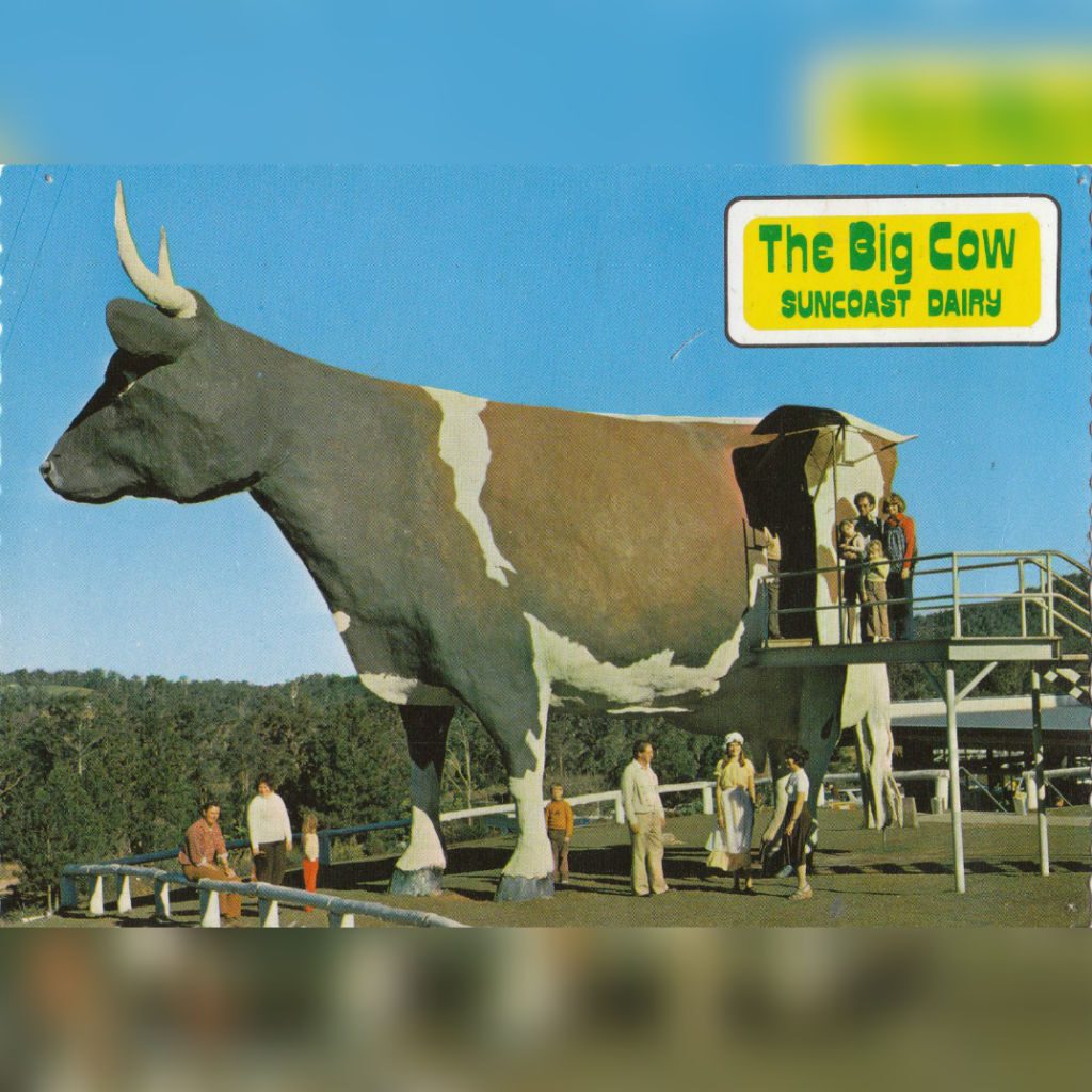 The Big Cow, Highfields, QLD - Land of the Bigs