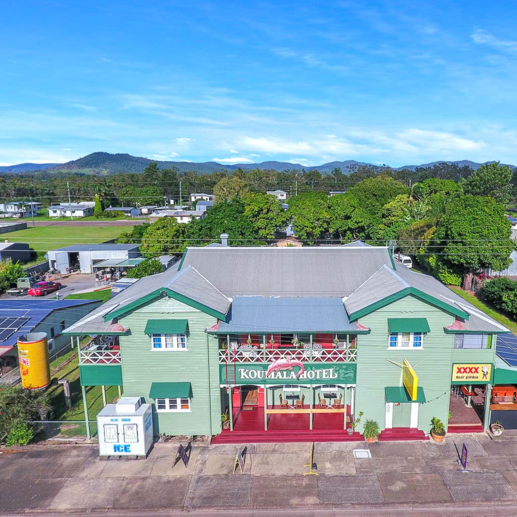 The Big Beer Can, Koumala, QLD - Land of the Bigs
