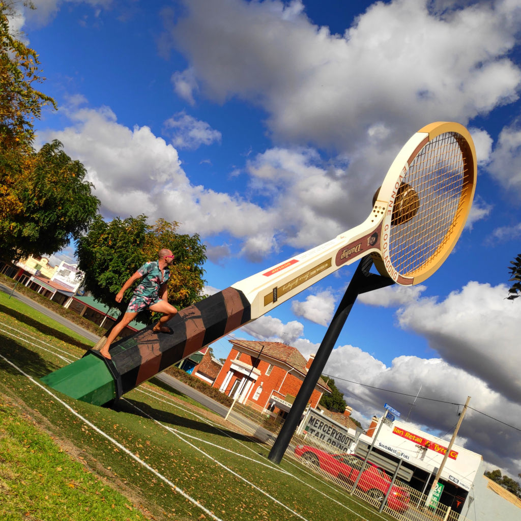 The Big Tennis Racquet, Barellan, NSW - Land of the Bigs