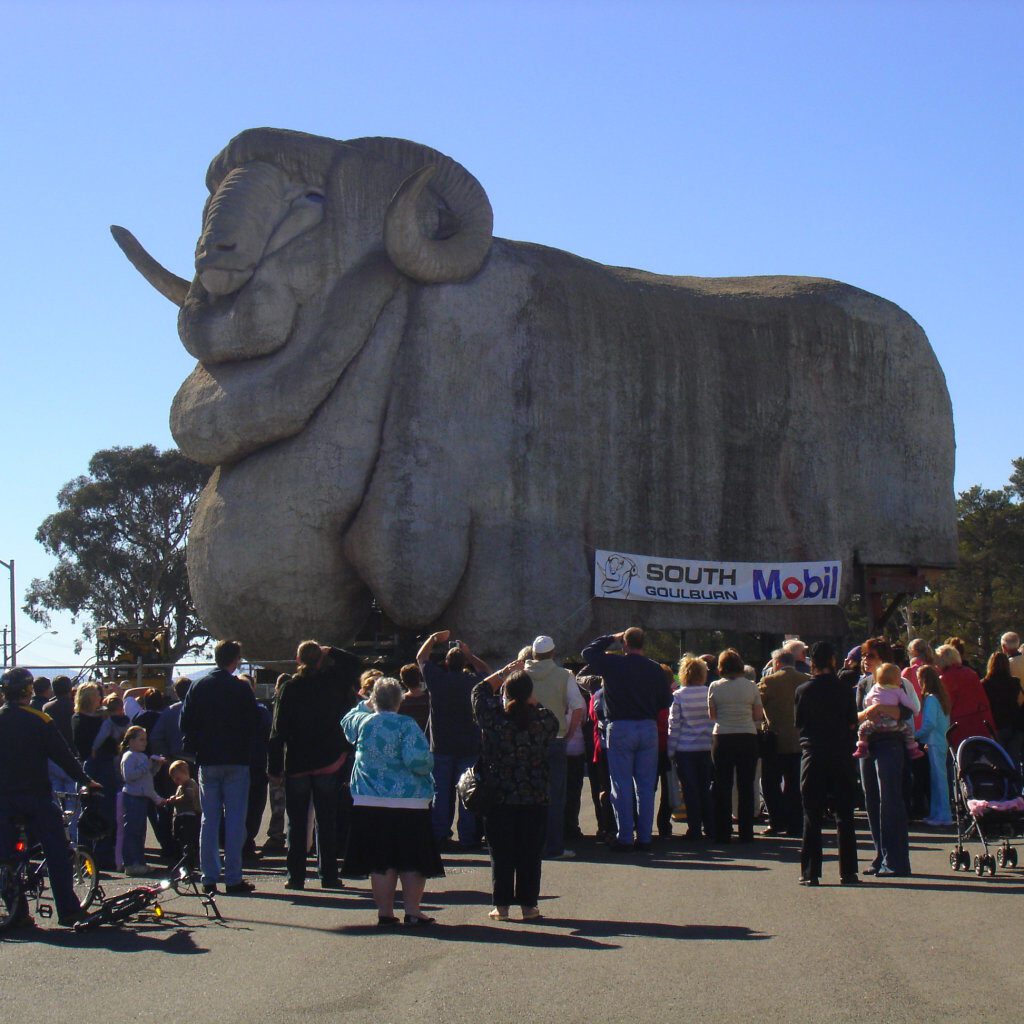 The Big Merino, Goulburn, NSW - Land of the Bigs