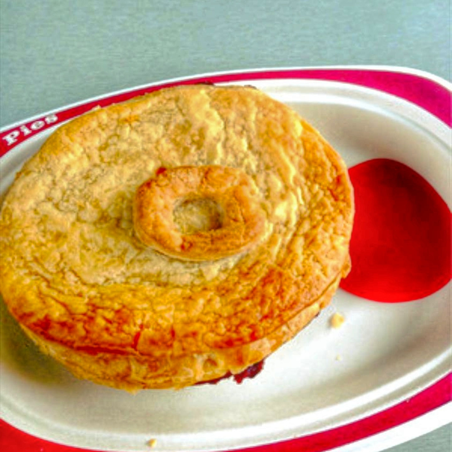 The Big Pie, Yatala, QLD - Land of the Bigs