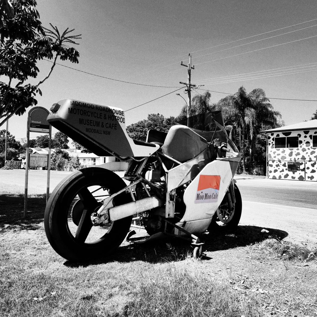 The Big Motorcycle, Mooball, NSW - Land of the Bigs