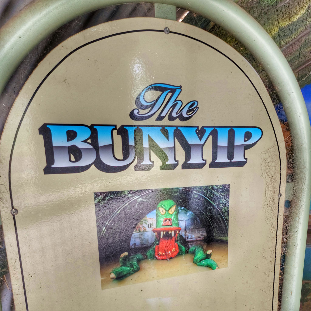 Bertha the Bunyip, Murray Bridge, SA - Land of the Bigs