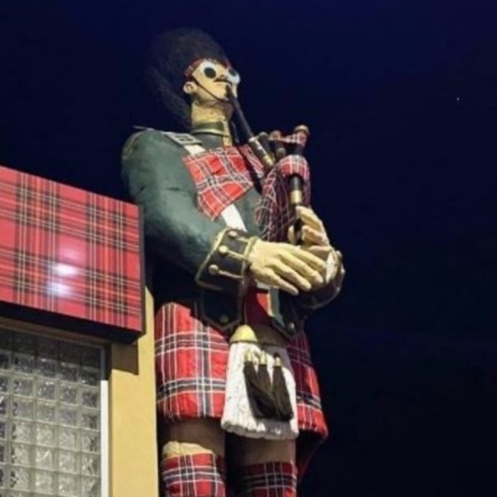 Scotty the Big Scotsman, Adelaide, SA - Land of the Bigs