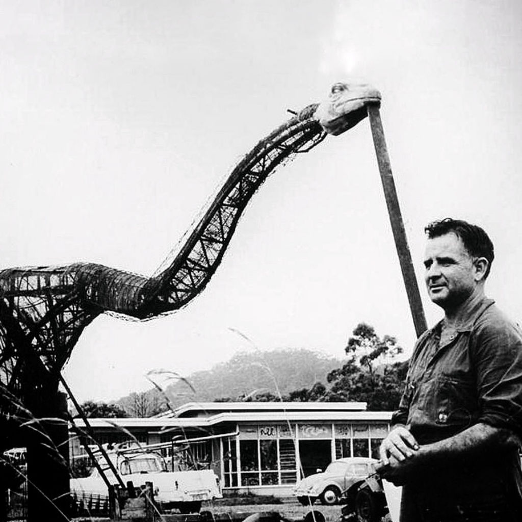 Ploddy the Big Dinosaur, Somersby, NSW - Land of the Bigs