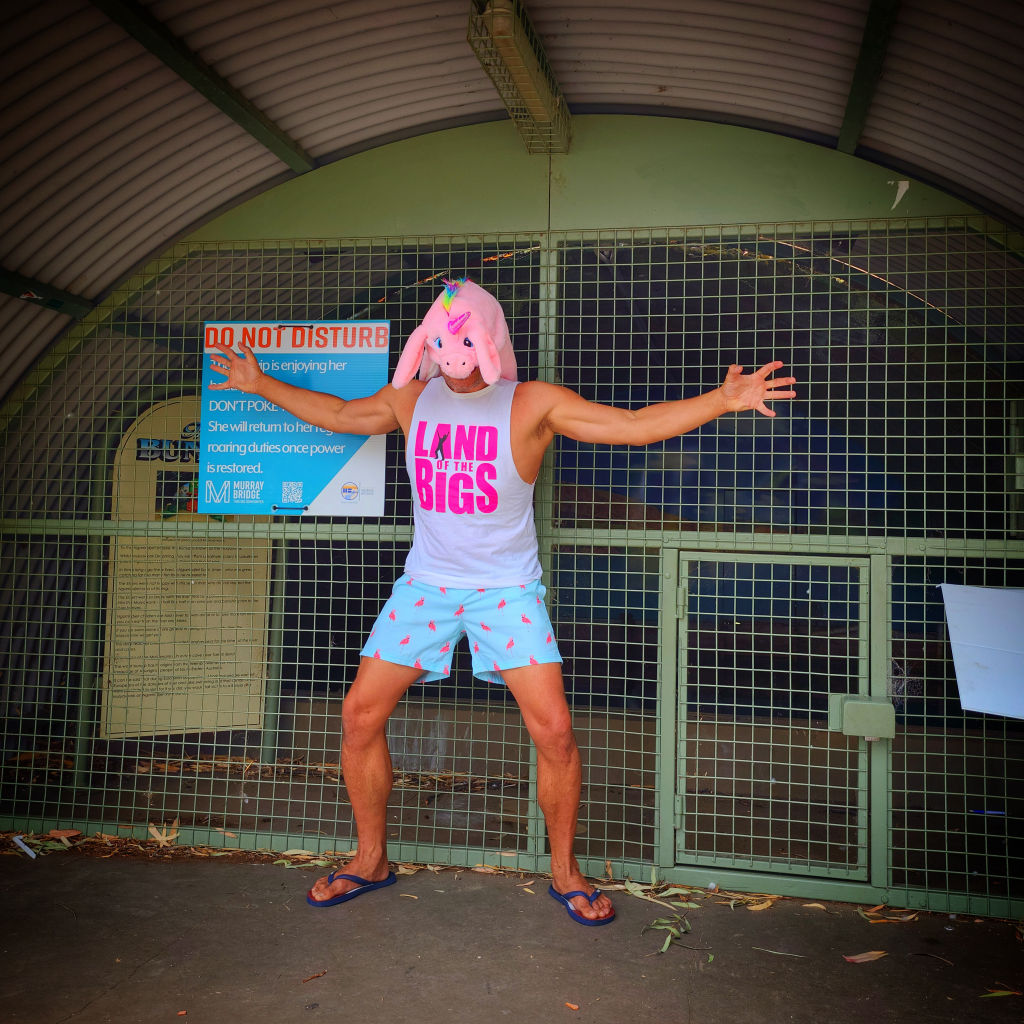 Bertha the Bunyip, Murray Bridge, SA - Land of the Bigs