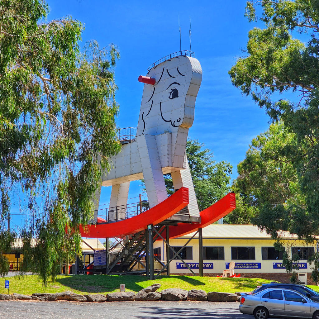 The Big Rocking Horse, Gumeracha, SA - Land of the Bigs