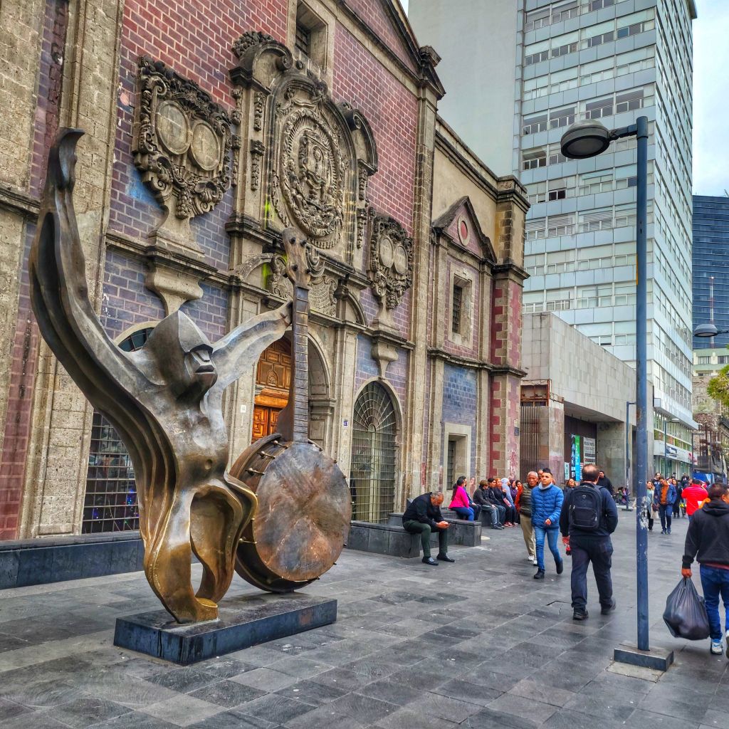Chango Con Banjo, Ciudad de México - Land of the Bigs