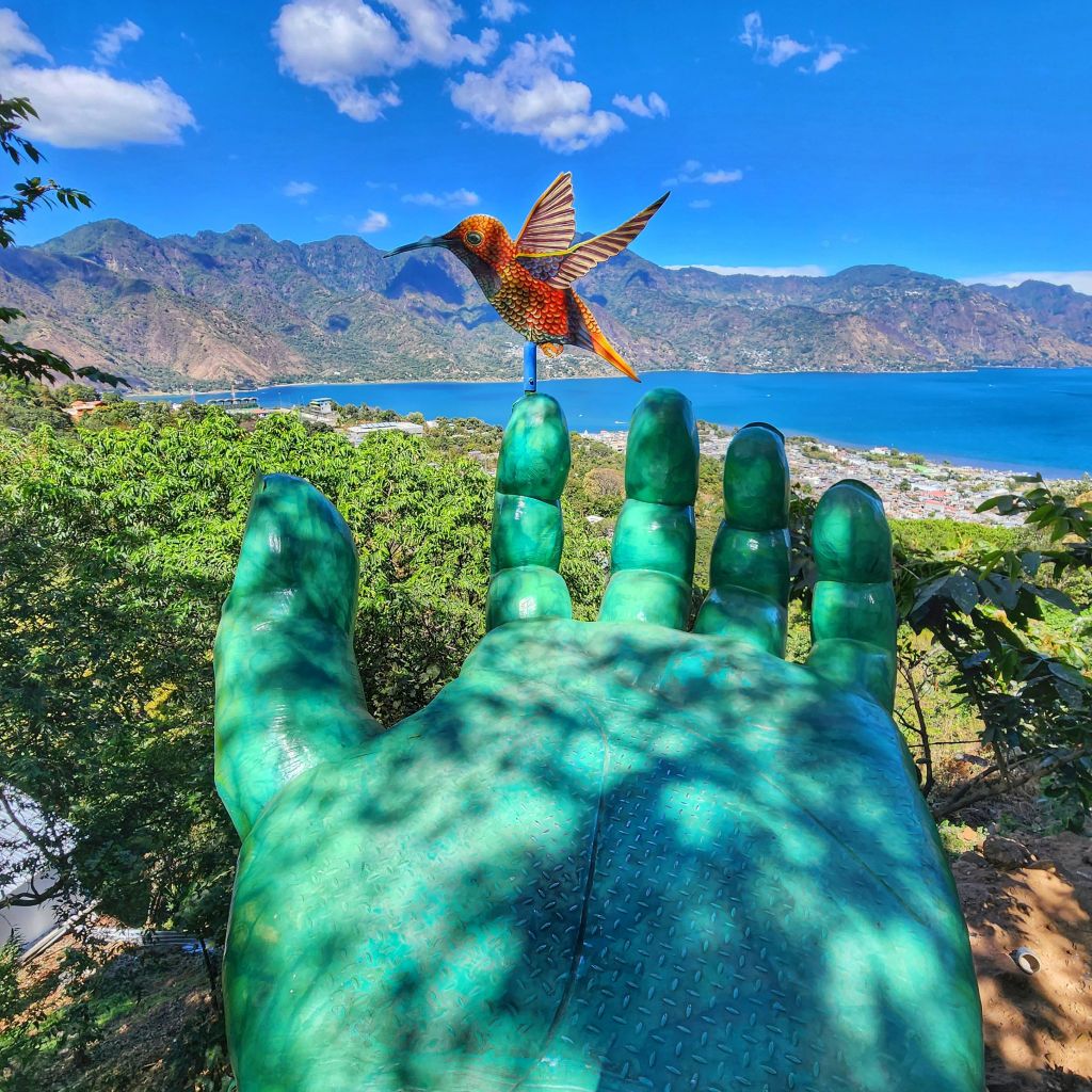 La Mano Verde, San Pedro, Guatemala - Land of the Bigs