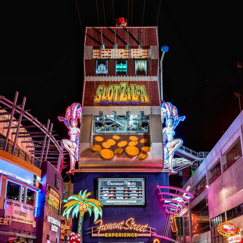 SlotZilla, Las Vegas, Nevada - Land of the Bigs