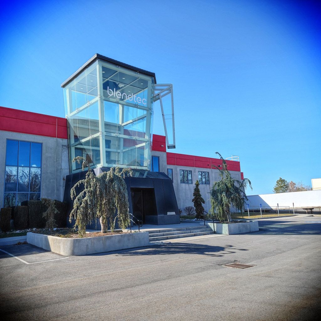 Land of the Bigs The World’s Largest Blender, Orem, Utah