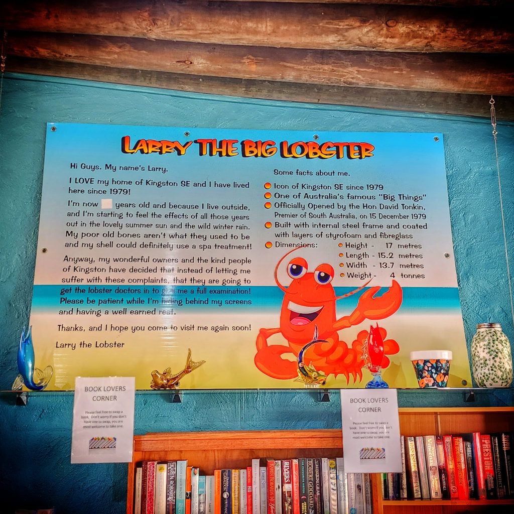 Larry the Lobster, Kingston SE, SA - Land of the Bigs